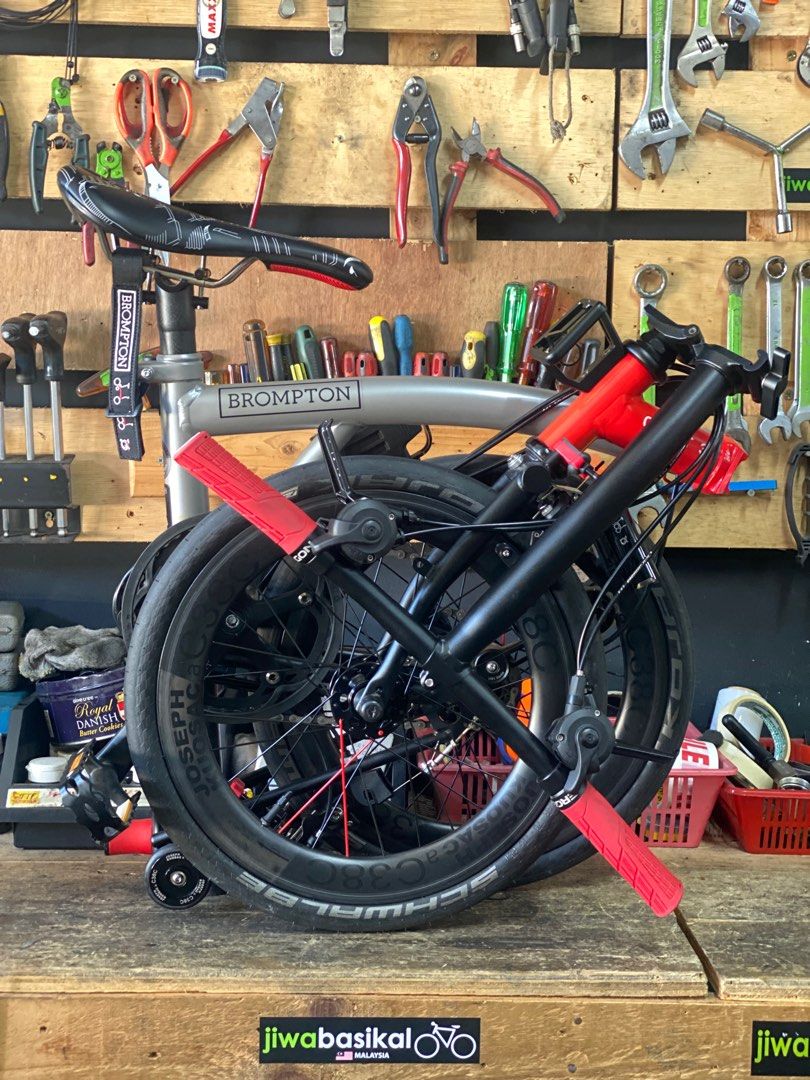 Brompton Limited Edition CHPT3 v3 upgraded, Sports Equipment, Bicycles ...