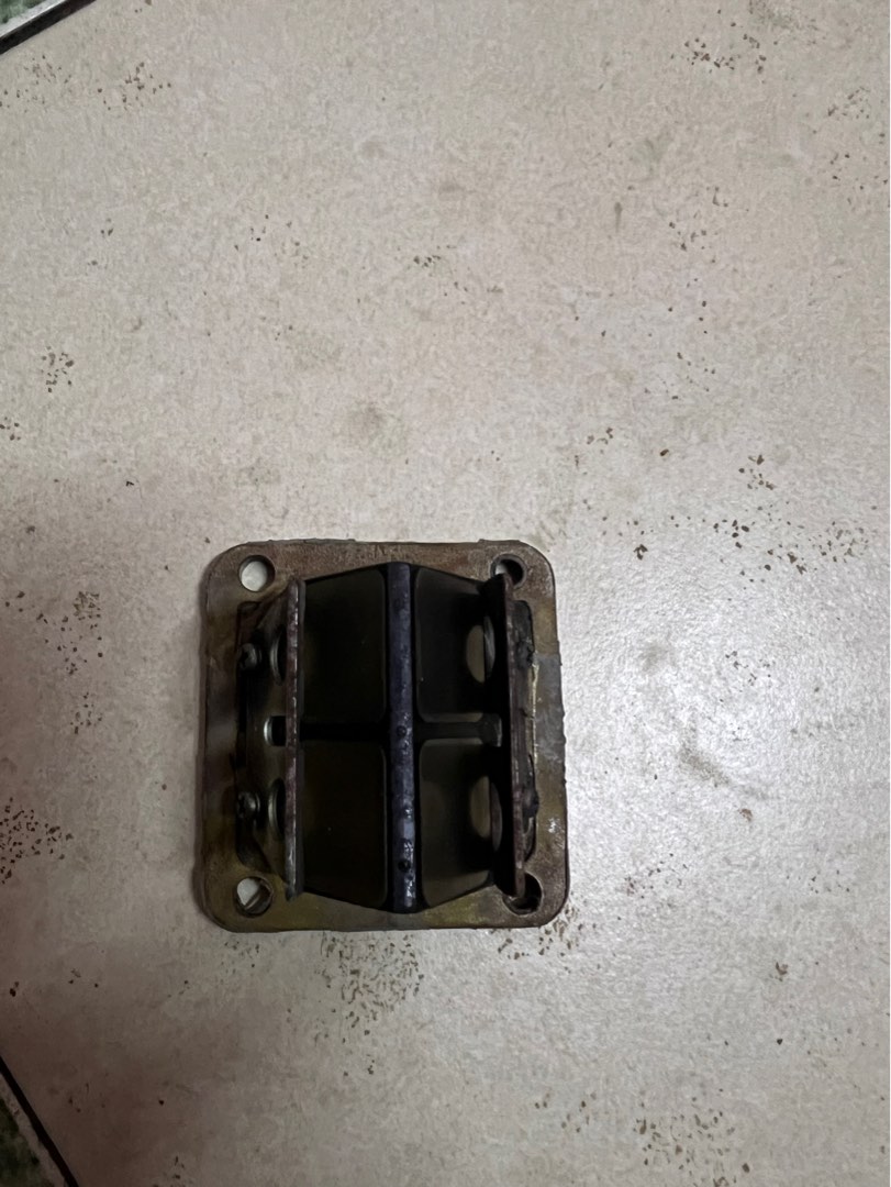 Caburator & revalve 125zr original motor, Motorbikes on Carousell