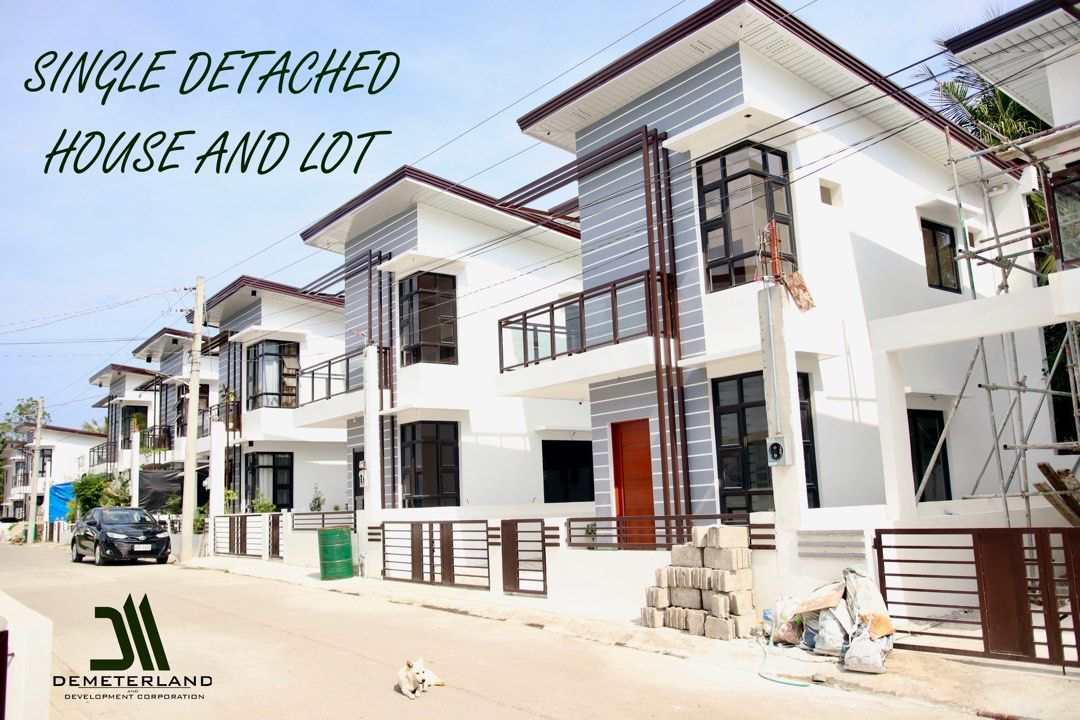 Cavite Single Detached House and Lot, Saddle and Club Tanza Cavite ...