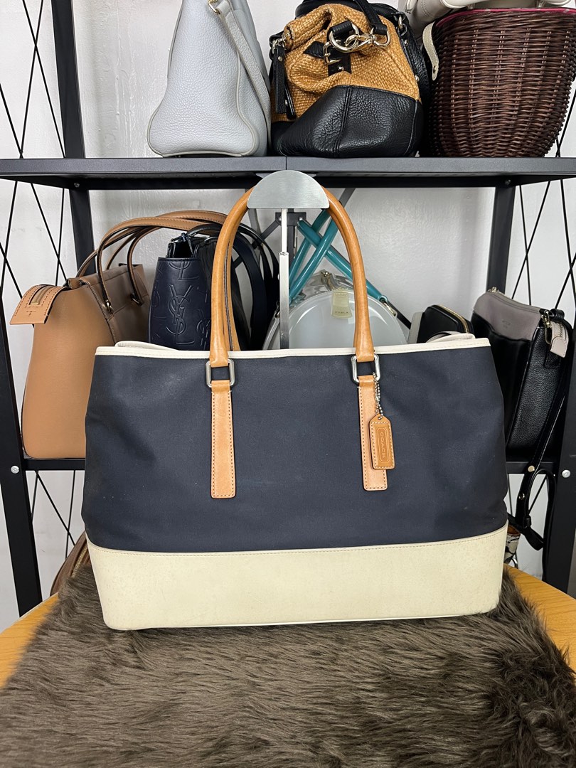 Coach Hampton Tote Bag, Luxury, Bags & Wallets on Carousell