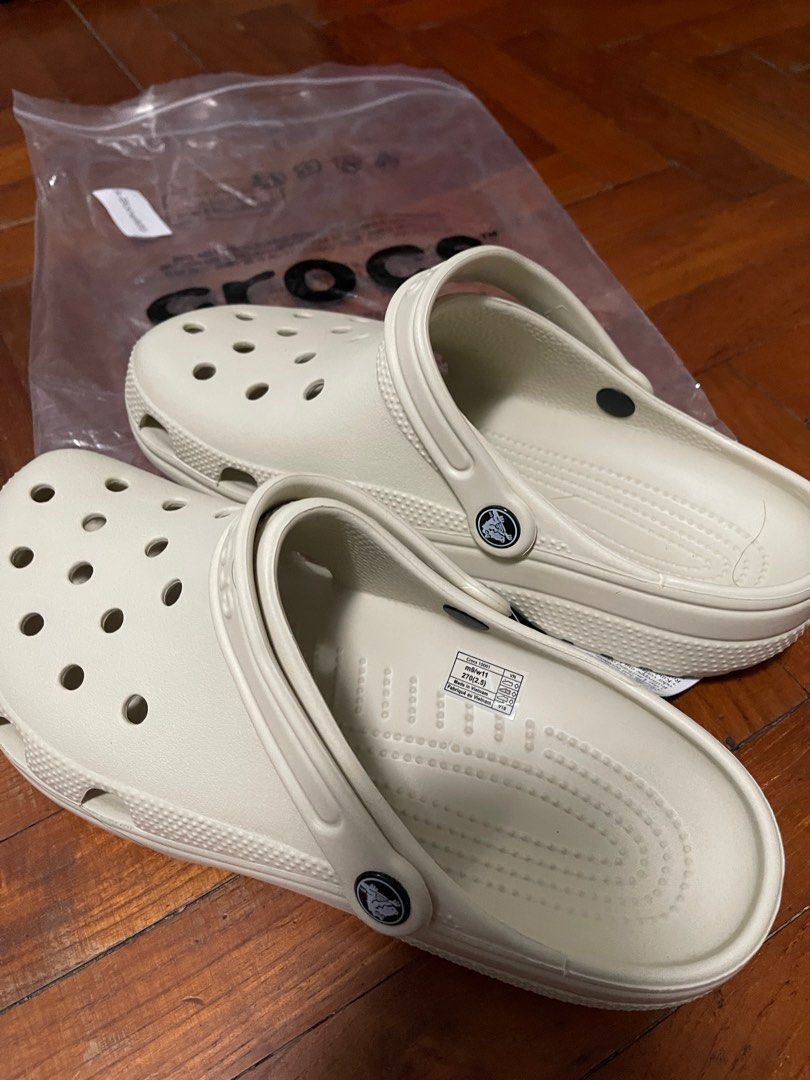 Crocs bone white, Men's Fashion, Footwear, Flipflops and Slides on ...
