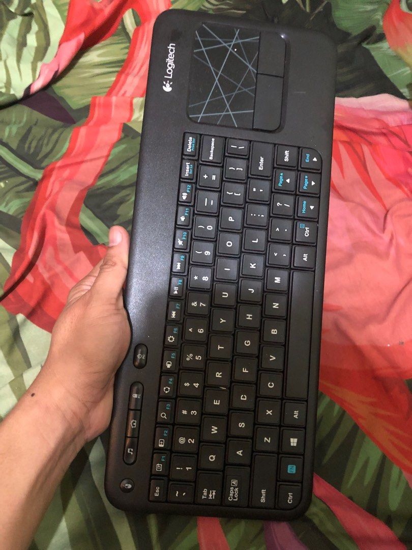 Defective assorted wireless branded keyboards, Computers & Tech, Parts ...