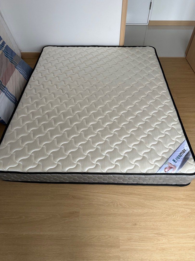 Dreamax Queen size mattress, Furniture & Home Living, Furniture, Bed ...