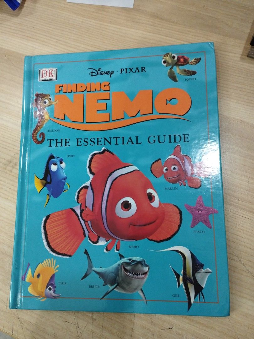 (ENG) Finding Nemo The Essential Guide, Hobbies & Toys, Books ...