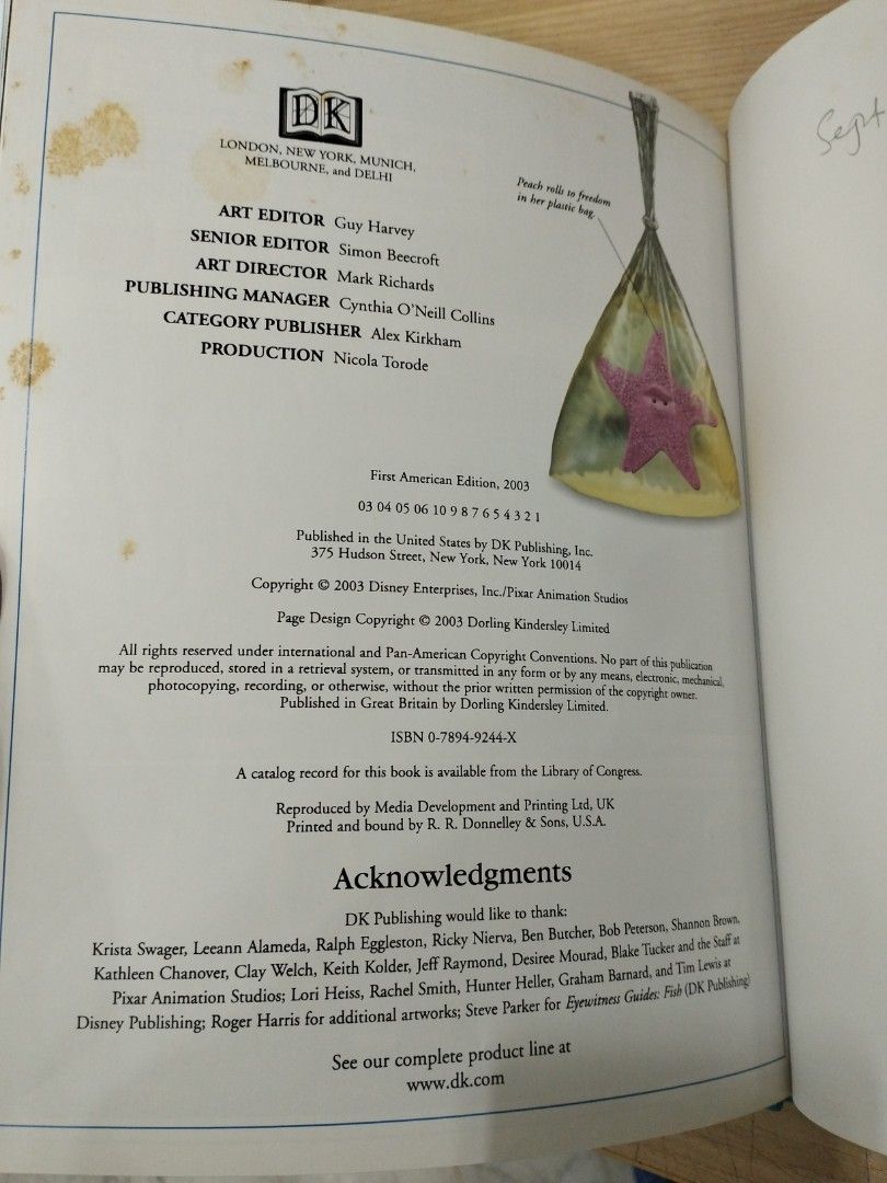 (ENG) Finding Nemo The Essential Guide, Hobbies & Toys, Books ...