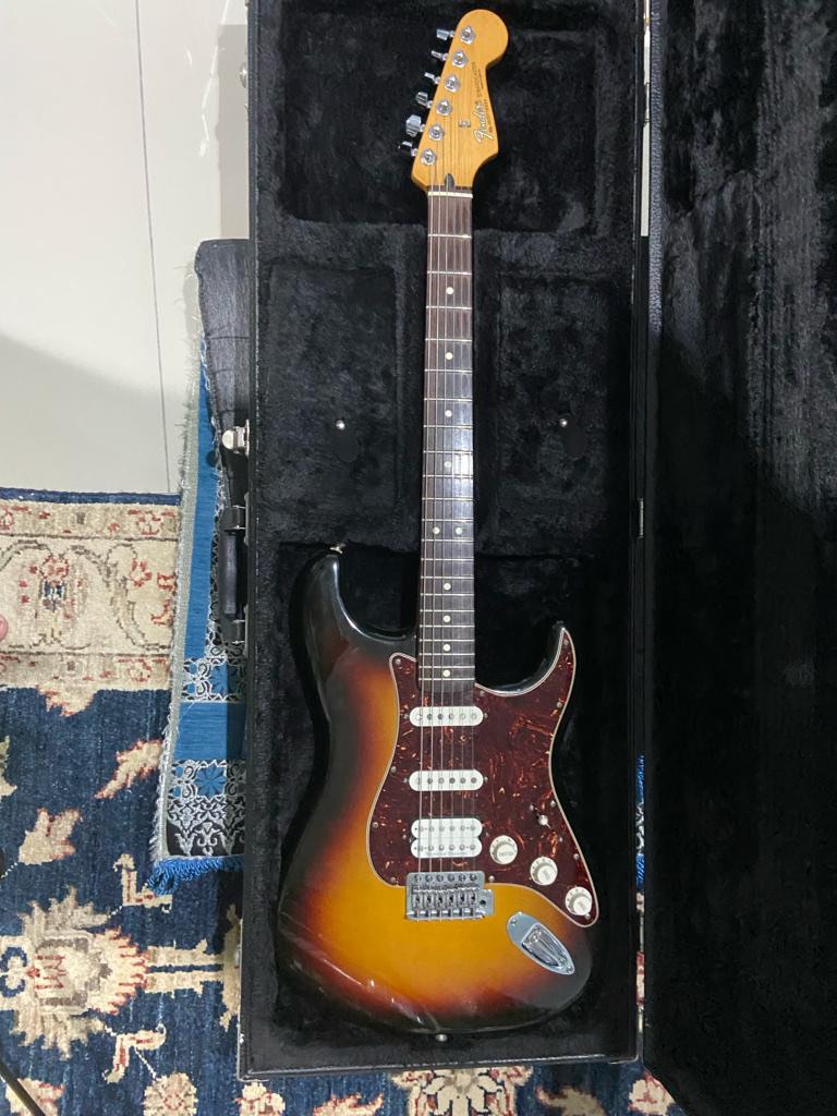 Fender Strat MIM with casing, Hobbies & Toys, Music & Media, Musical ...