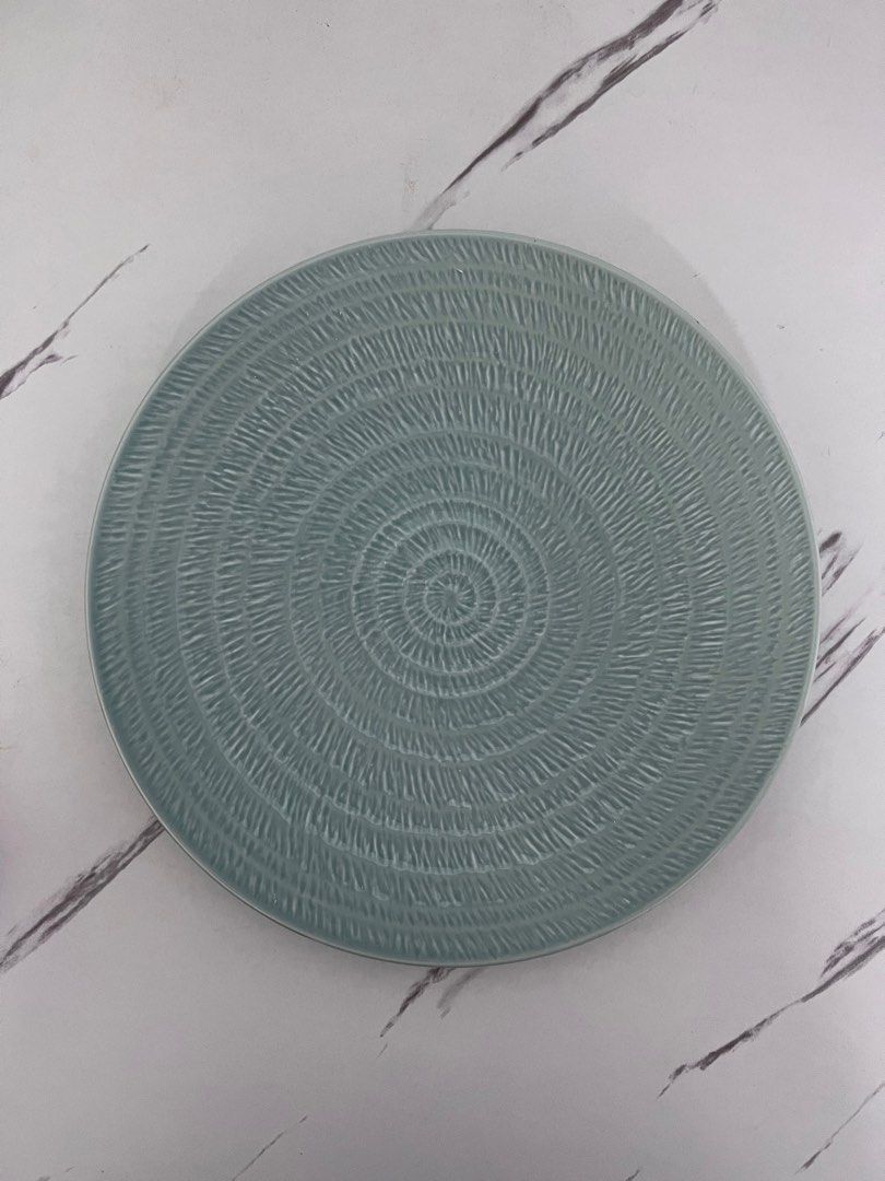 Fine dining dinner plate, Furniture & Home Living, Kitchenware ...