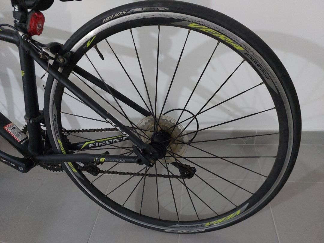 Fuji finest 2.1 Road bike, Sports Equipment, Bicycles & Parts, Bicycles ...