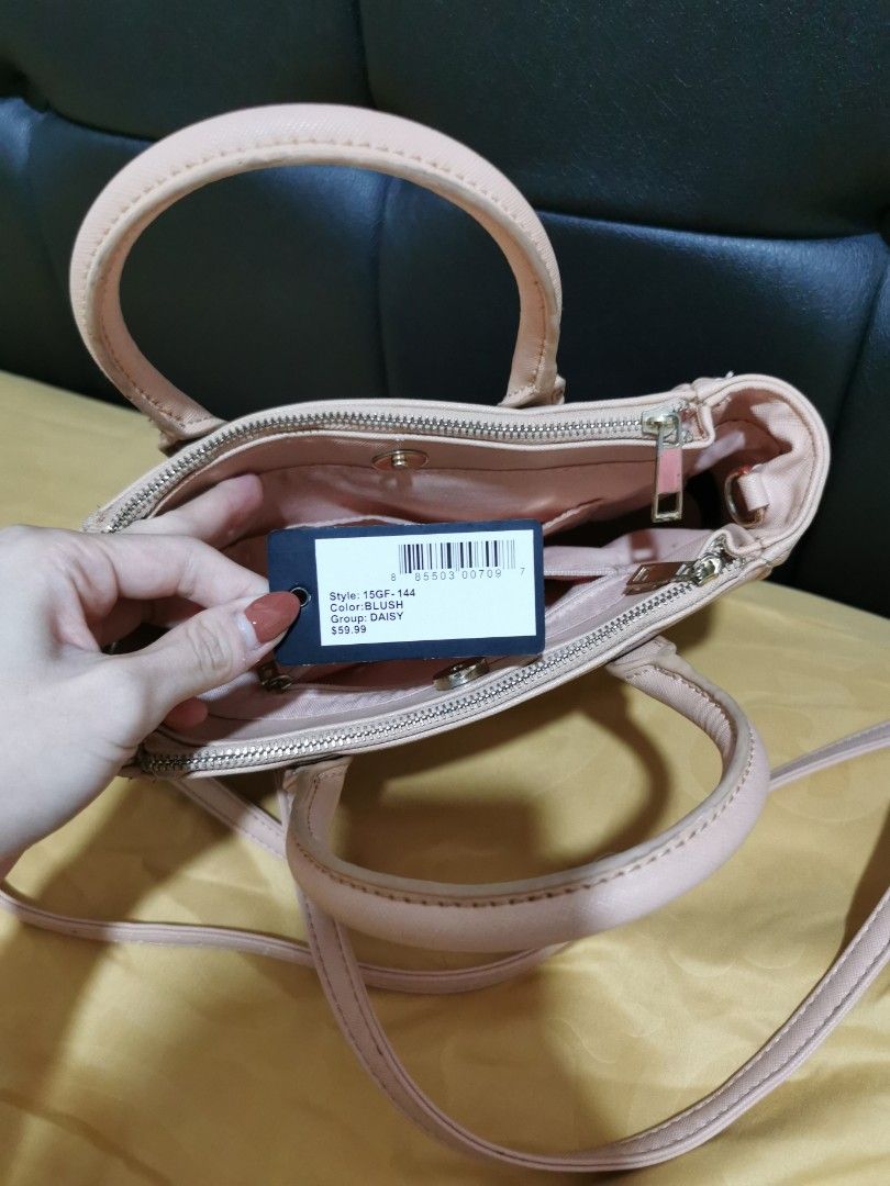 Guess Daisy Blush Bag Auth Ori 15GF-144, Barang Mewah, Tas & Dompet di ...