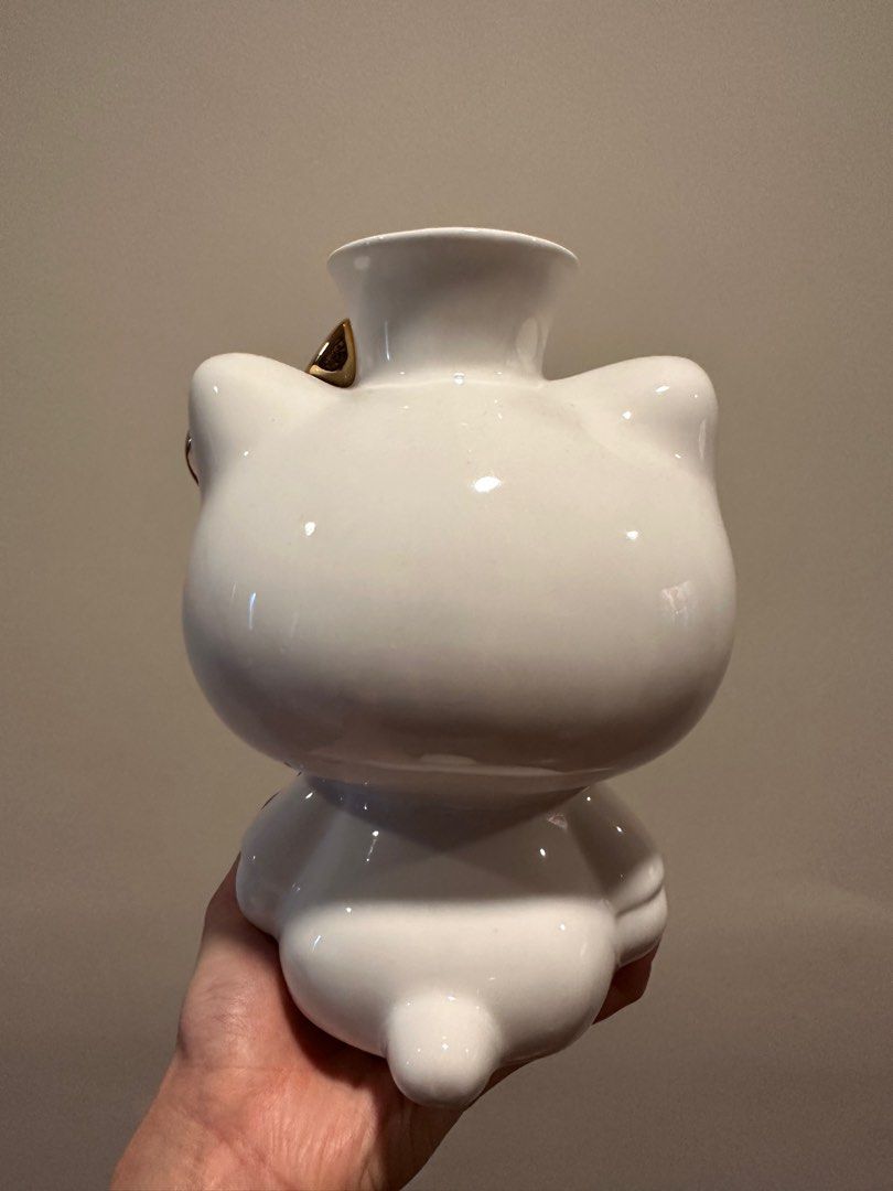 Hello Kitty Vase, Furniture & Home Living, Home Decor, Vases ...