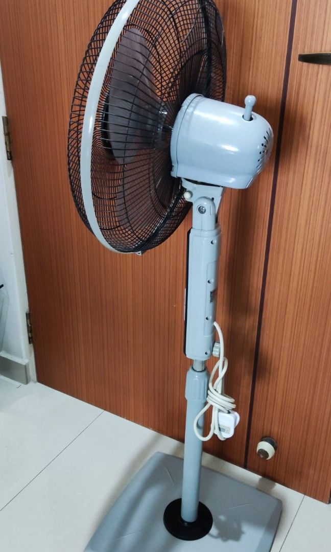 Morries 16" stand fan MS-SF525, Furniture & Home Living, Lighting & Fans, Fans on Carousell
