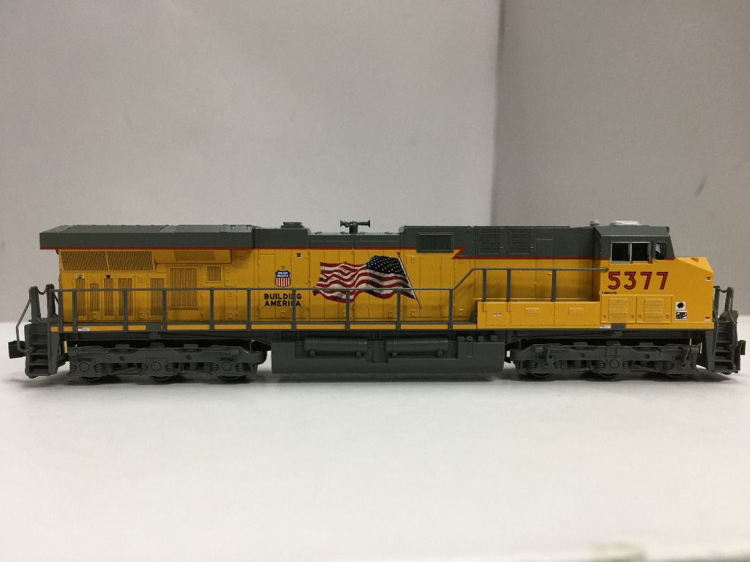 KATO N-GAUGE 176-8942 ES44AC UP#5377 PRECISION RAILROAD MODELS (68334 ...