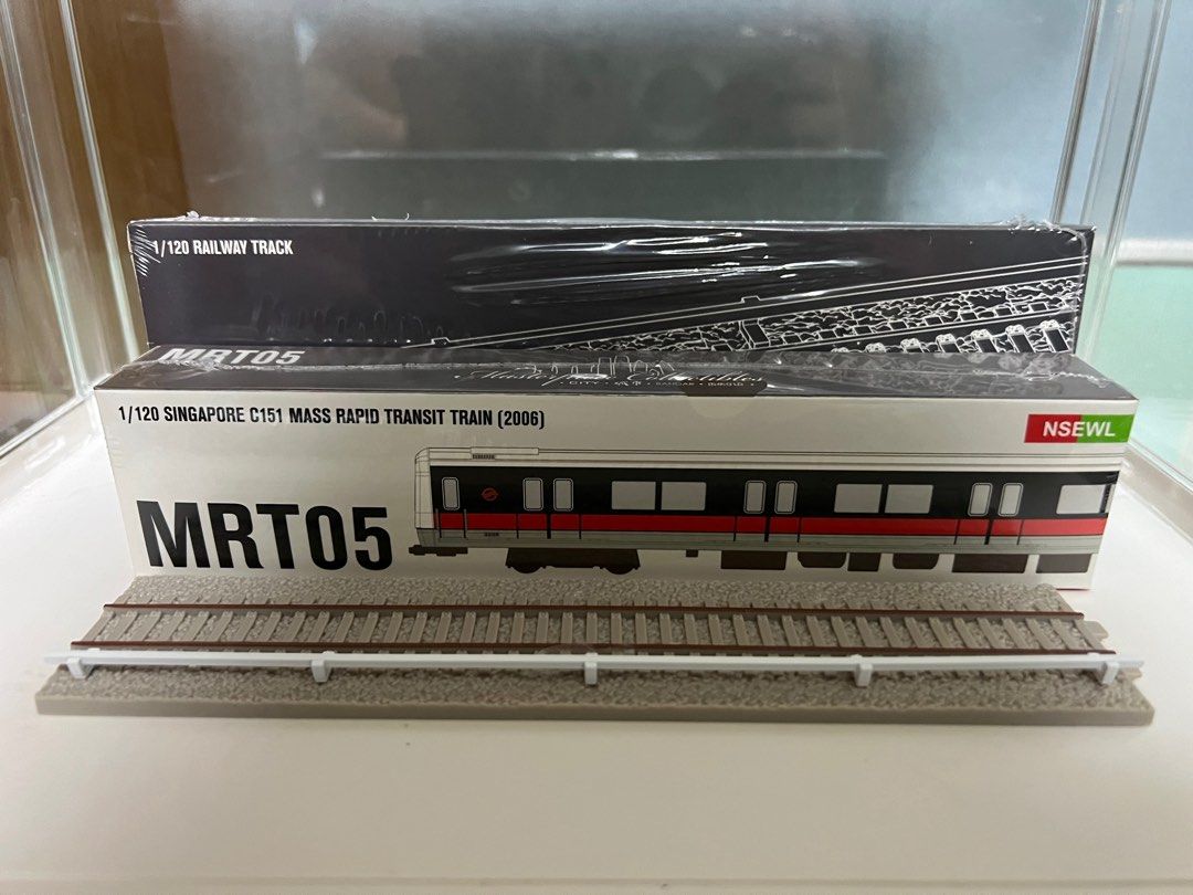 Kawasaki Heavy Industries C151 Singapore MRT TRAINS (2006) + Train ...