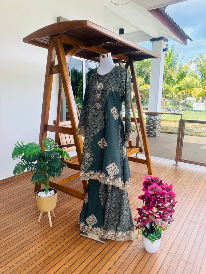 KURUNG RIAU BATIK SULAM ASYIQA, Women's Fashion, Muslimah Fashion, Baju ...