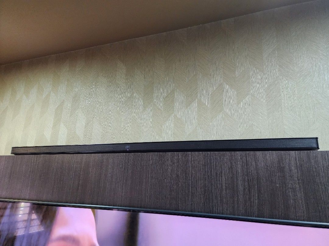 LG SJ8 Sound Bar + Subwoofer, Audio, Soundbars, Speakers & Amplifiers ...