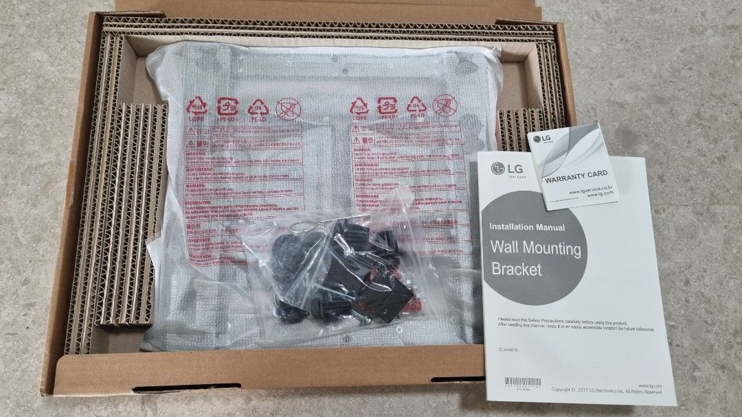 LG TV Wall Mount, TV & Home Appliances, TV & Entertainment, TV Parts ...
