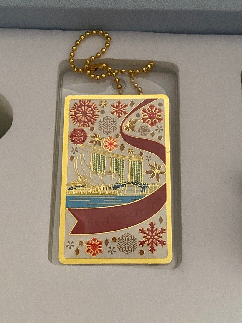 MBS Marina Bay Sands x Miracle Coffee Sands Premium Gift Set, Hobbies ...