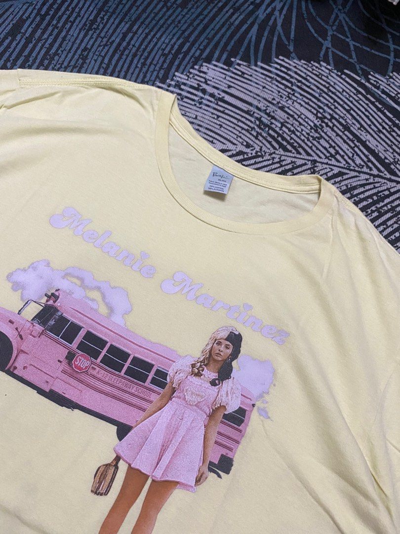 Melanie Martinez Pink Bus Buds Tee, Men's Fashion, Tops & Sets, Tshirts ...