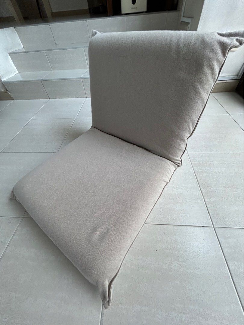Muji Floor Chair (S) with beige colour set, Furniture & Home Living ...