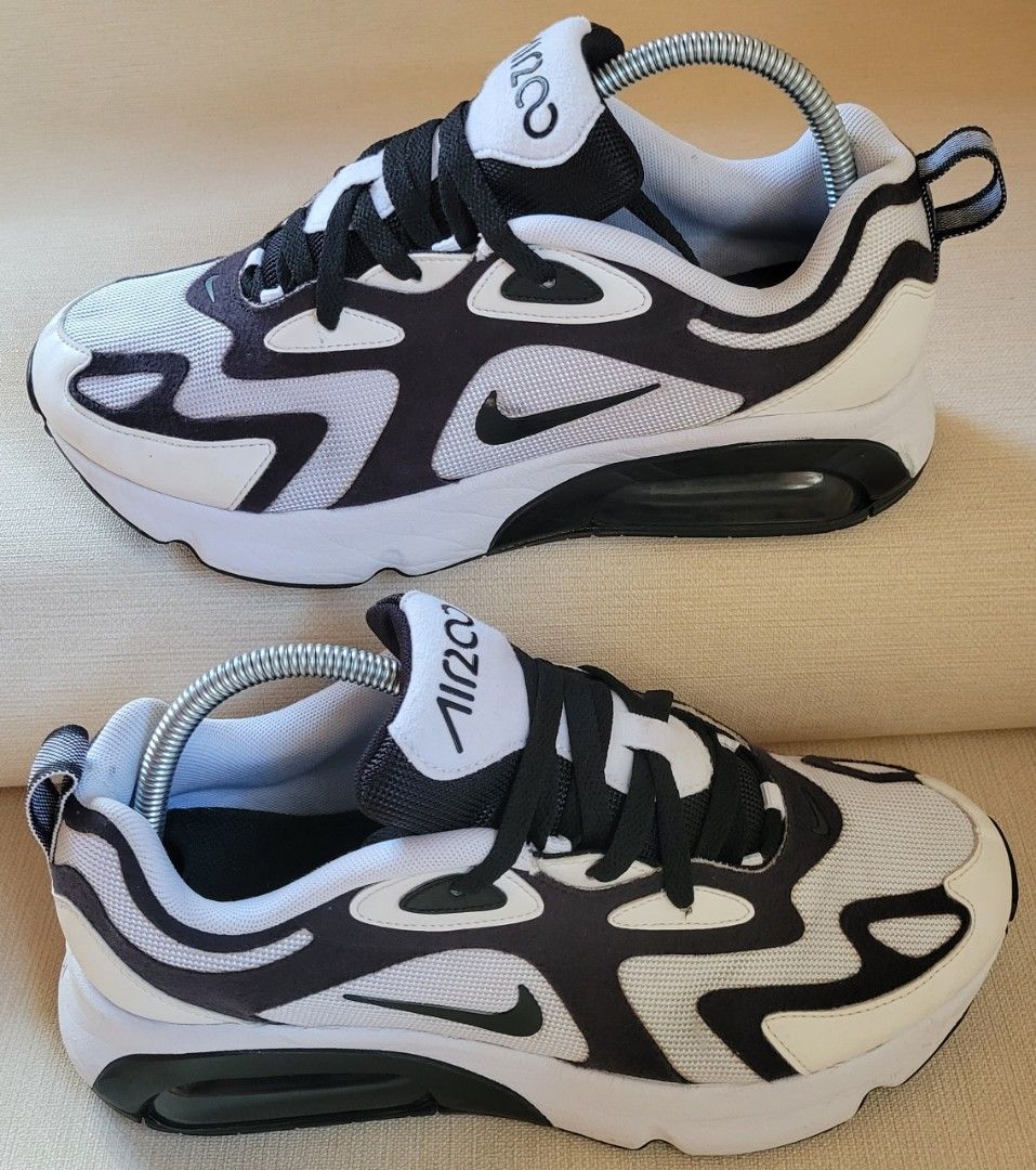 Nike Air Max 200, Men's Fashion, Footwear, Sneakers on Carousell
