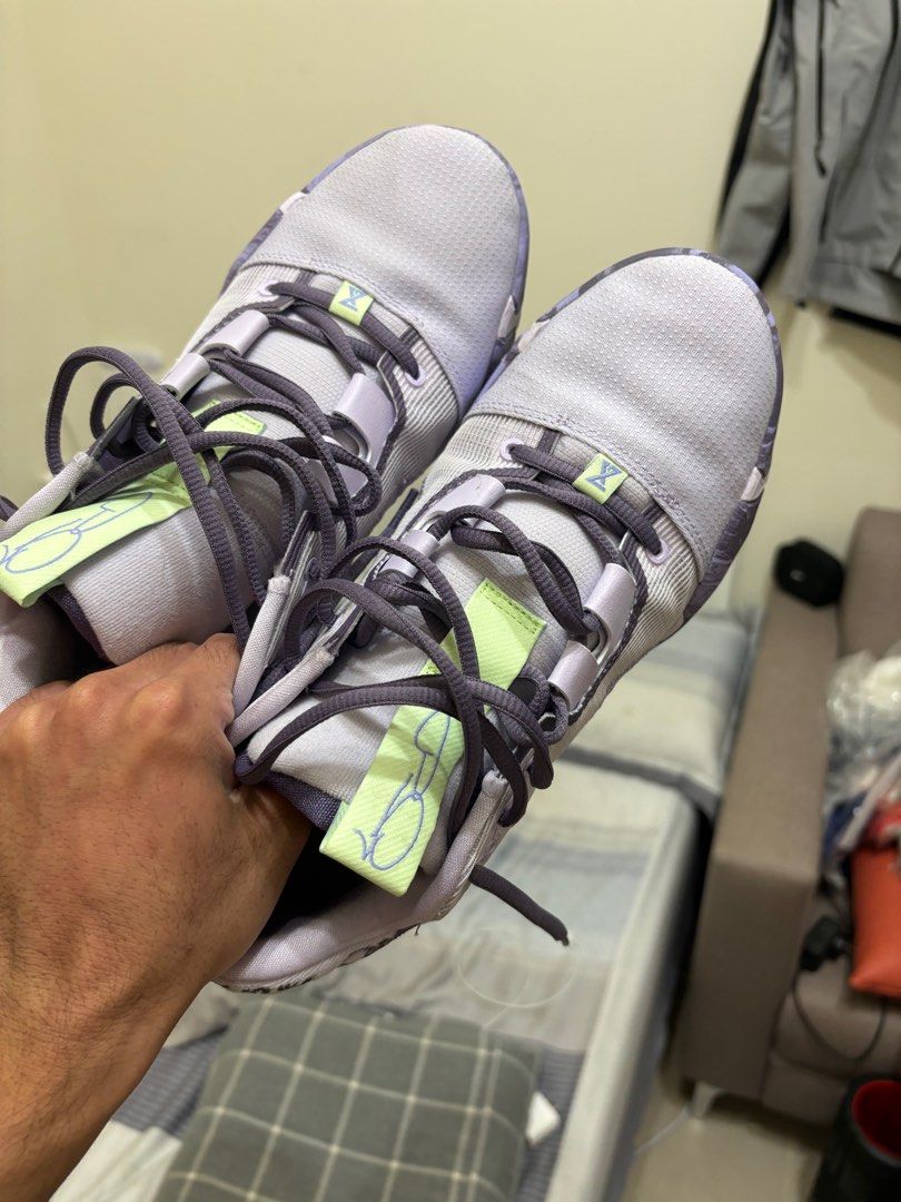 Pg 6 “paulette” pg6 母親 台灣未發 dc1974-500 ‘ US9 ‘, 他的時尚, 鞋, 運動鞋在旋轉拍賣