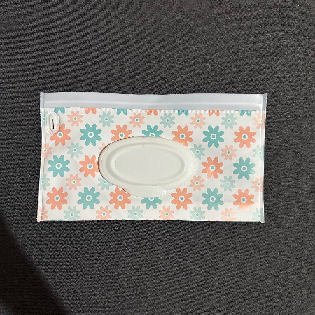 Portable Wet Wipes Pouch Reusable & Refillable Baby Wipe Dispenser ...