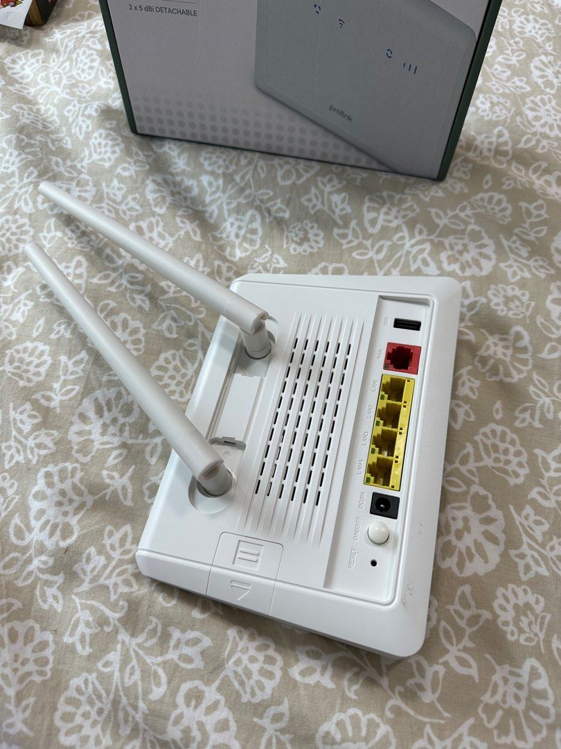 Prolink 4G LTE Wireless Router, Computers & Tech, Parts & Accessories ...