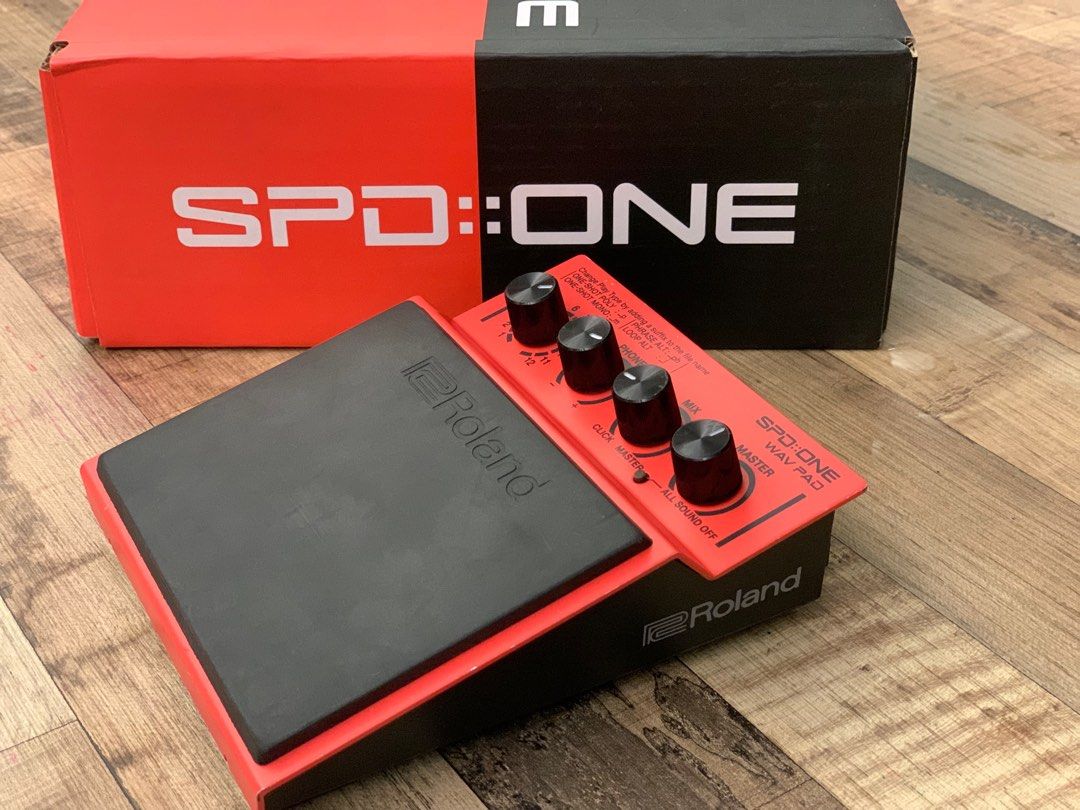 Roland SPD WAV PAD, Hobbies & Toys, Music & Media, Musical Instruments ...