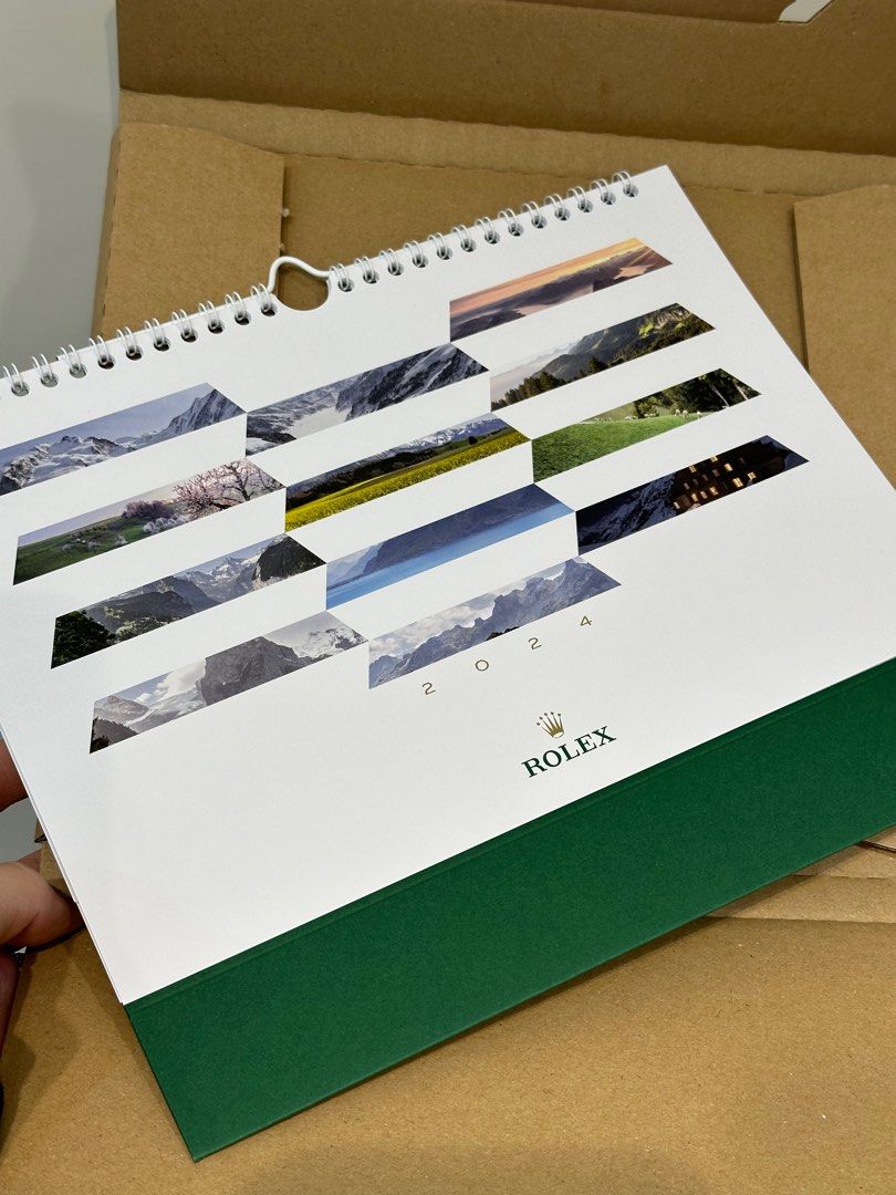 Rolex vip gift 2024座枱月曆 calendar, 名牌, 手錶 - Carousell