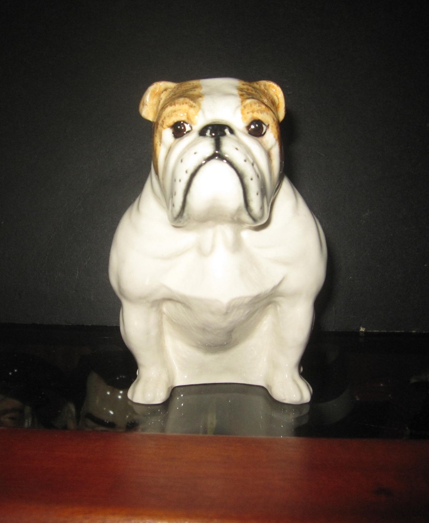 Royal Doulton Porcelain Bulldog England, Hobbies & Toys, Memorabilia ...