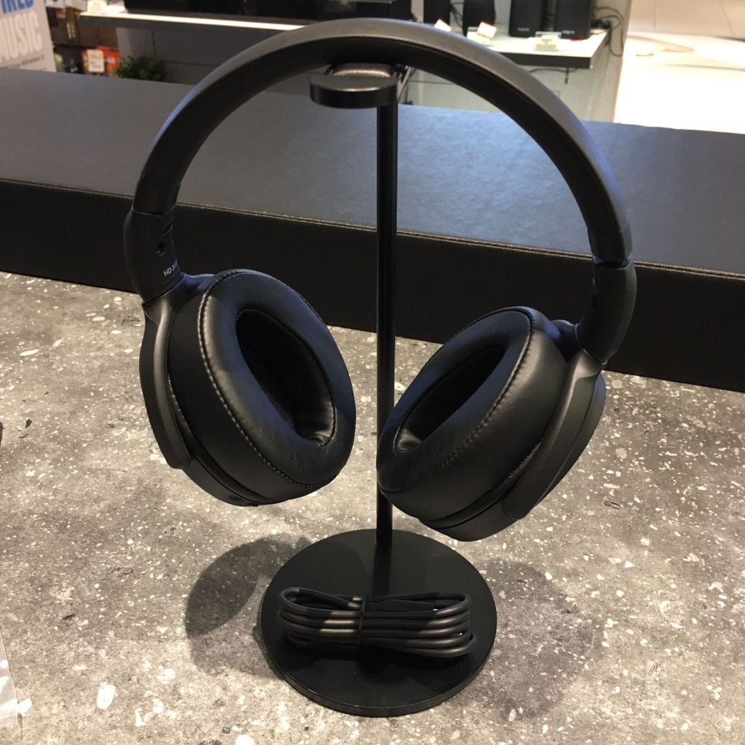 Sennheiser HD350BT Over Ear Bluetooth Wireless Headphone Demo #257 ...
