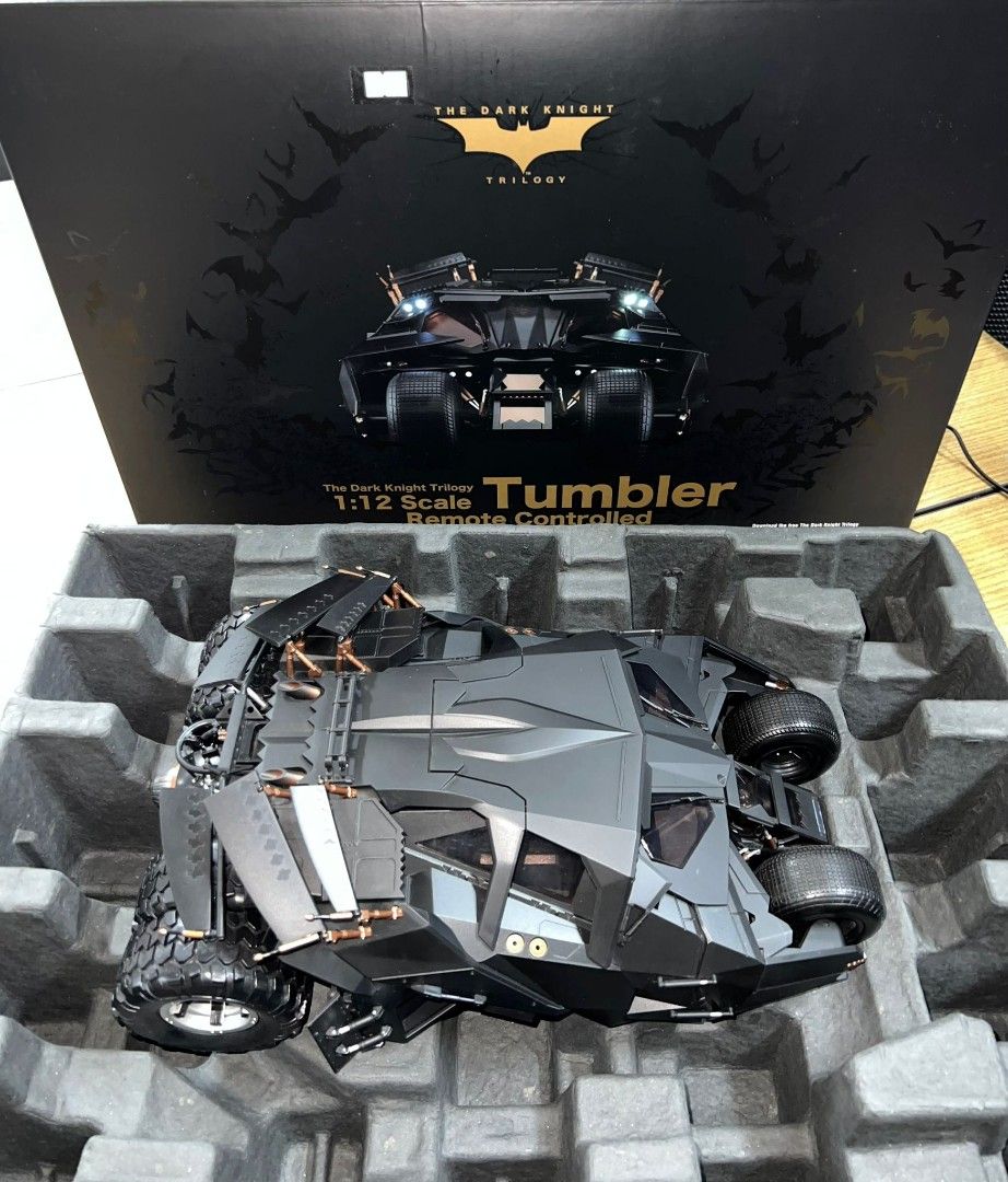 Soap studio 1/12 the dark knight trilogy tumbler remote controlled ...