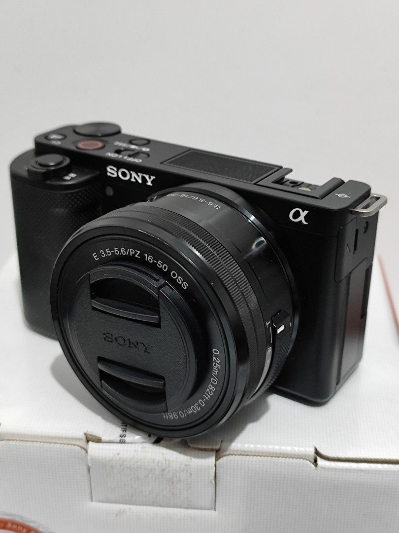 Sony zve10 body / kit (mint and complete ) + freebies, Photography ...
