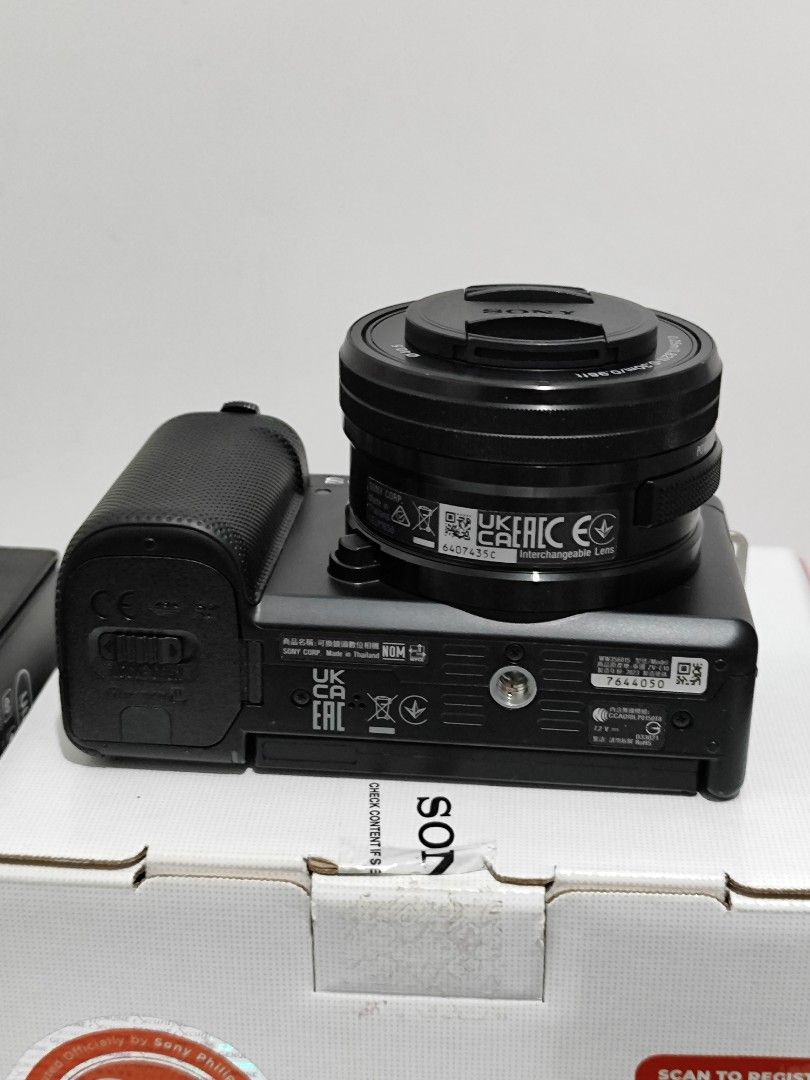 Sony zve10 body / kit (mint and complete ) + freebies, Photography ...