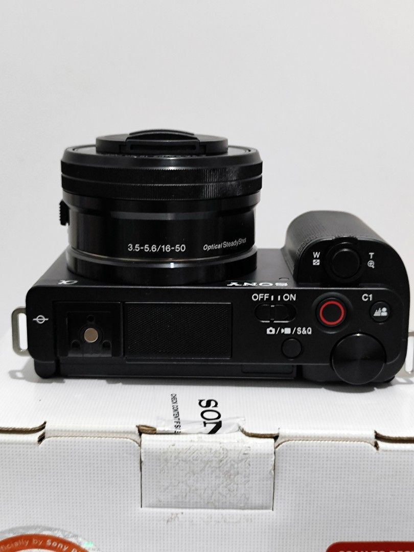 Sony zve10 body / kit (mint and complete ) + freebies, Photography ...