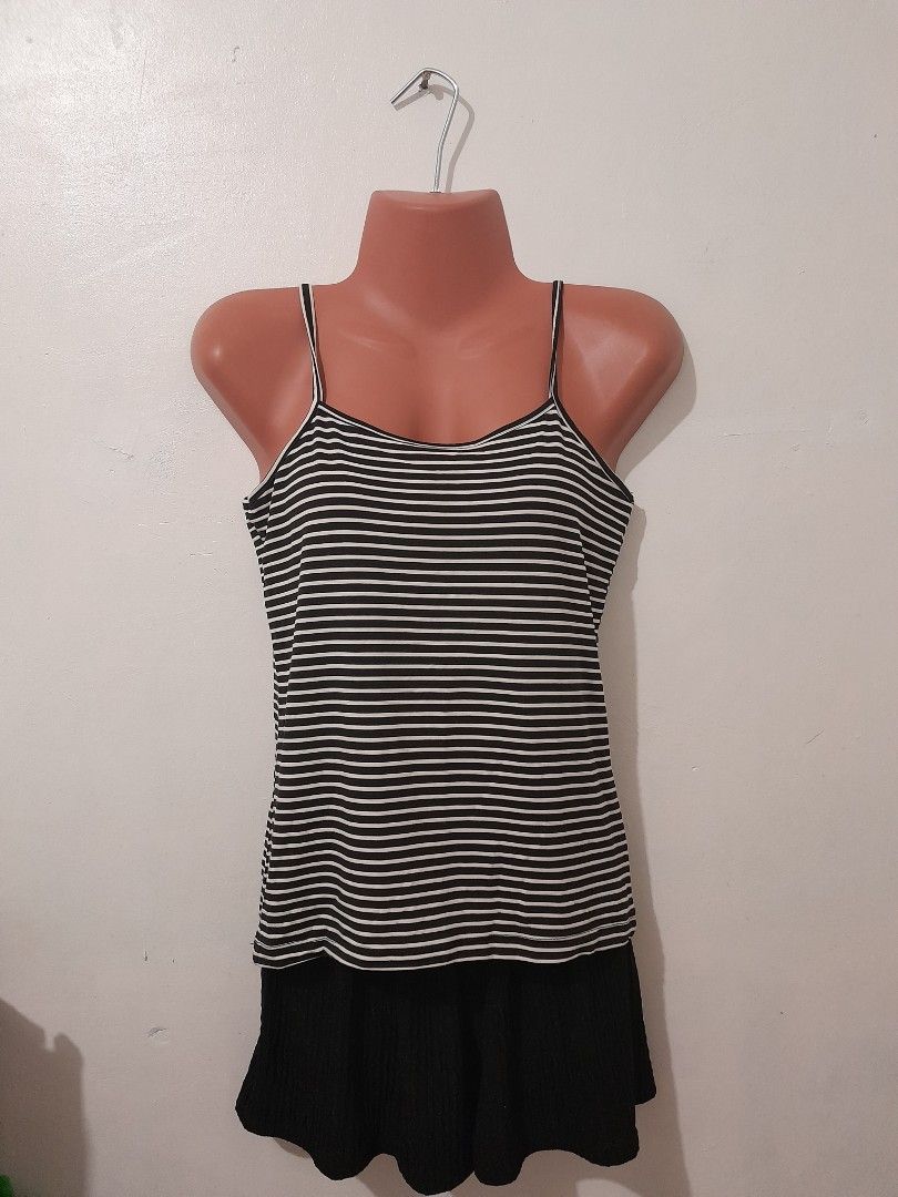 Spaghetti Strap Sando, Women's Fashion, Tops, Sleeveless on Carousell