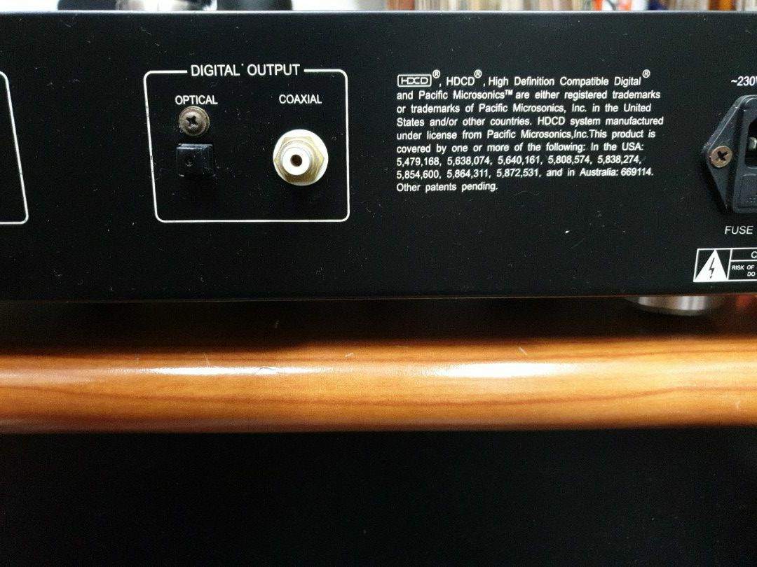 SPARK 96kHz/24bit CD Player CD-15B, Audio, Other Audio Equipment on Carousell