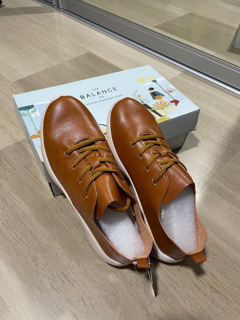 Sunnystep Balance Runner, Luxury, Sneakers & Footwear on Carousell