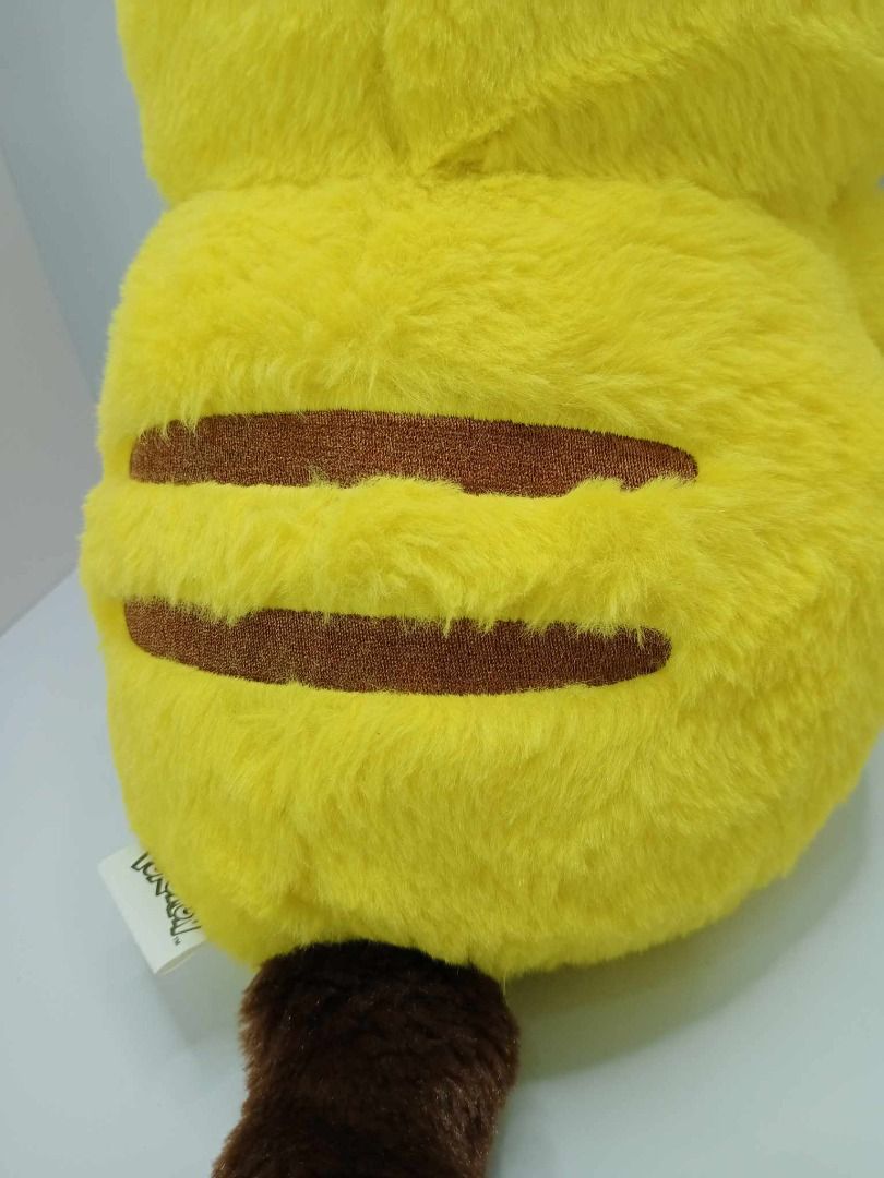 Super Fluffy 12-Inch Pikachu Pokemon Plush Stuffed Toy (Nintendo ...