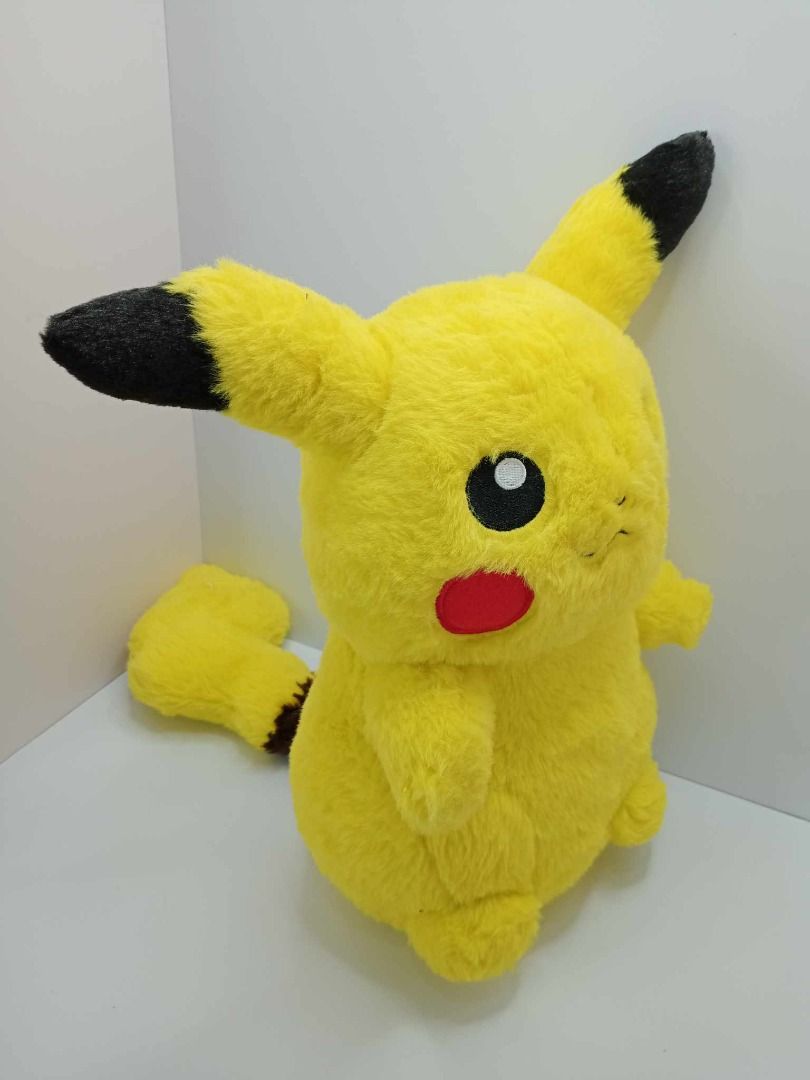 Super Fluffy 12-Inch Pikachu Pokemon Plush Stuffed Toy (Nintendo ...