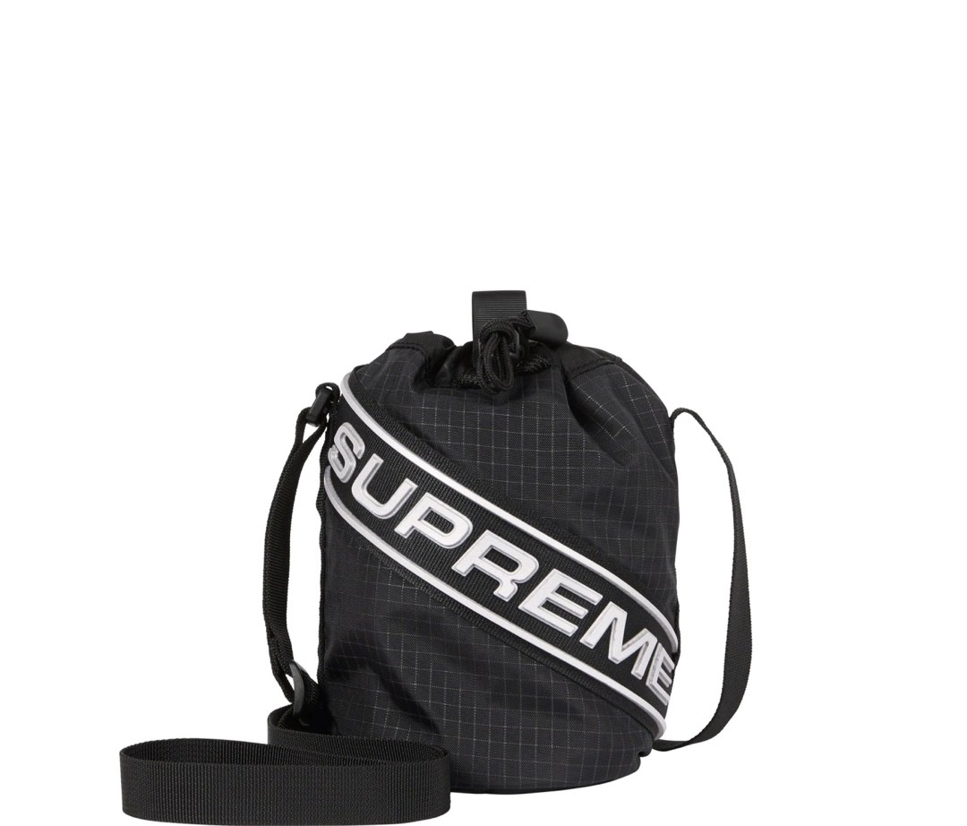 Supreme Small Cinch Bag, Men's Fashion, Bags, Sling Bags on Carousell