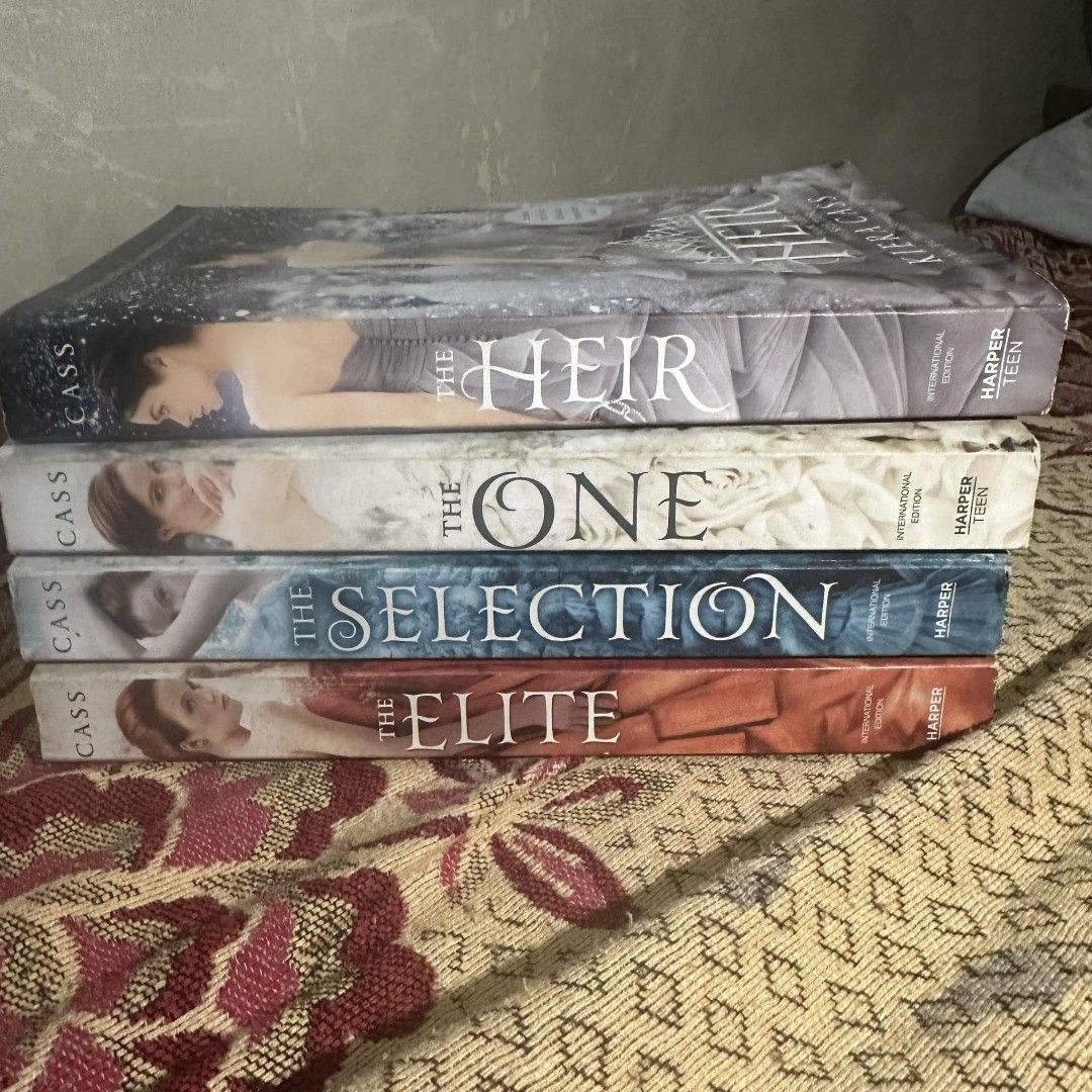 The Selection Series (Book 1 to 4), Hobbies & Toys, Books & Magazines ...