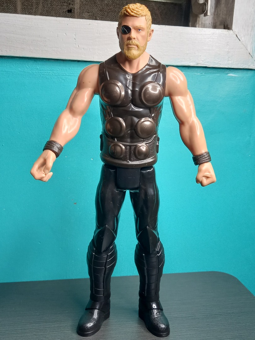 "Thor with eye patch" 2017 Hasbro Marvel Action Figure 11.5", Hobbies ...