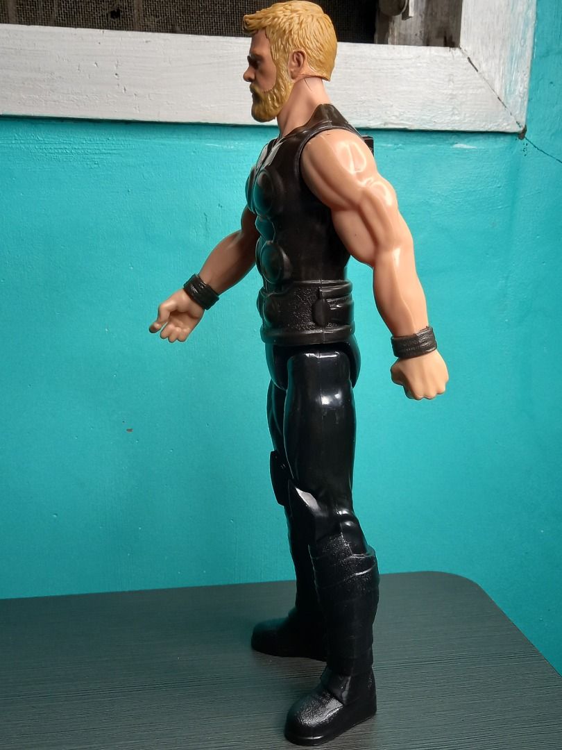 "Thor with eye patch" 2017 Hasbro Marvel Action Figure 11.5", Hobbies ...