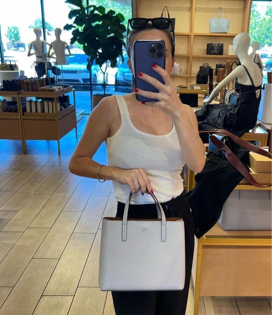 Tory Burch Blake, Women's Fashion, Bags & Wallets, Shoulder Bags on ...