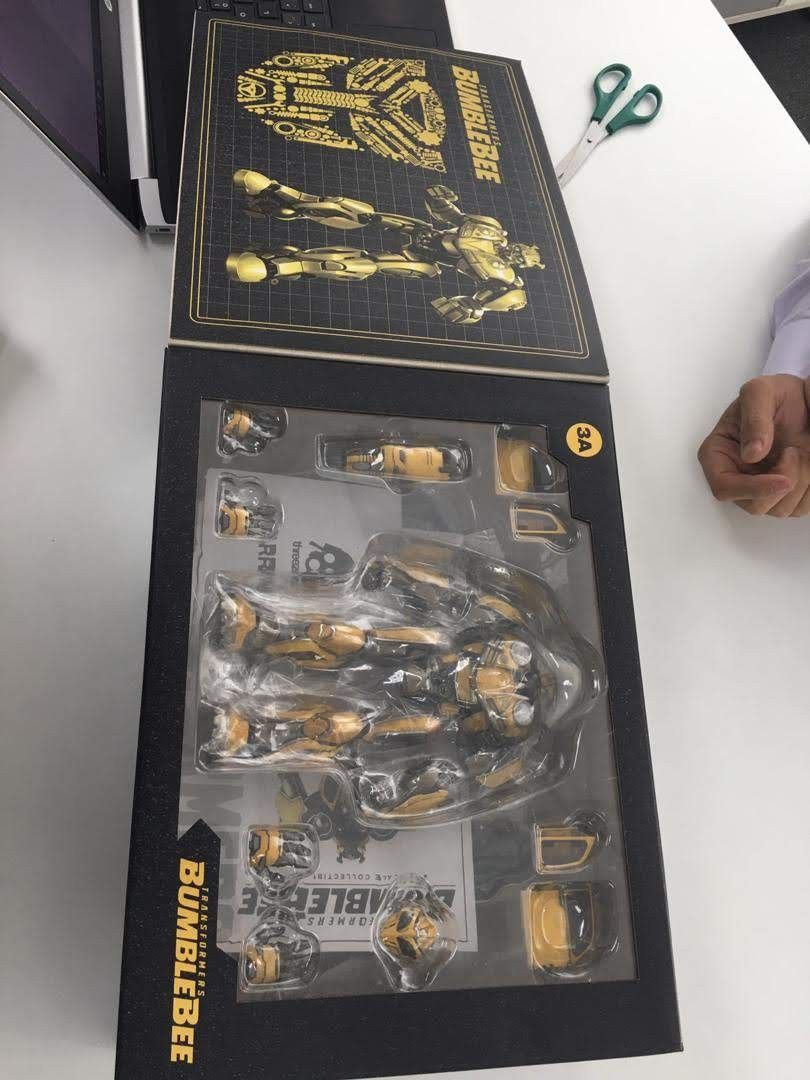 Transformers 3A Deluxe Scale Bumblebee, Hobbies & Toys, Toys & Games on ...