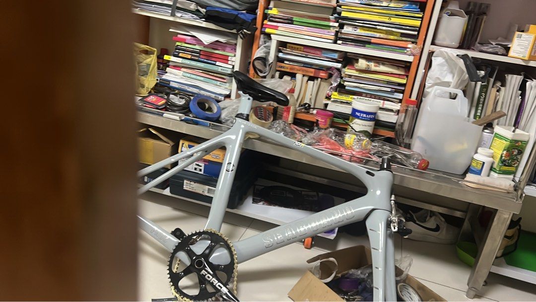 Tsunami seaboard FA06 carbon track, Sports Equipment, Bicycles & Parts ...