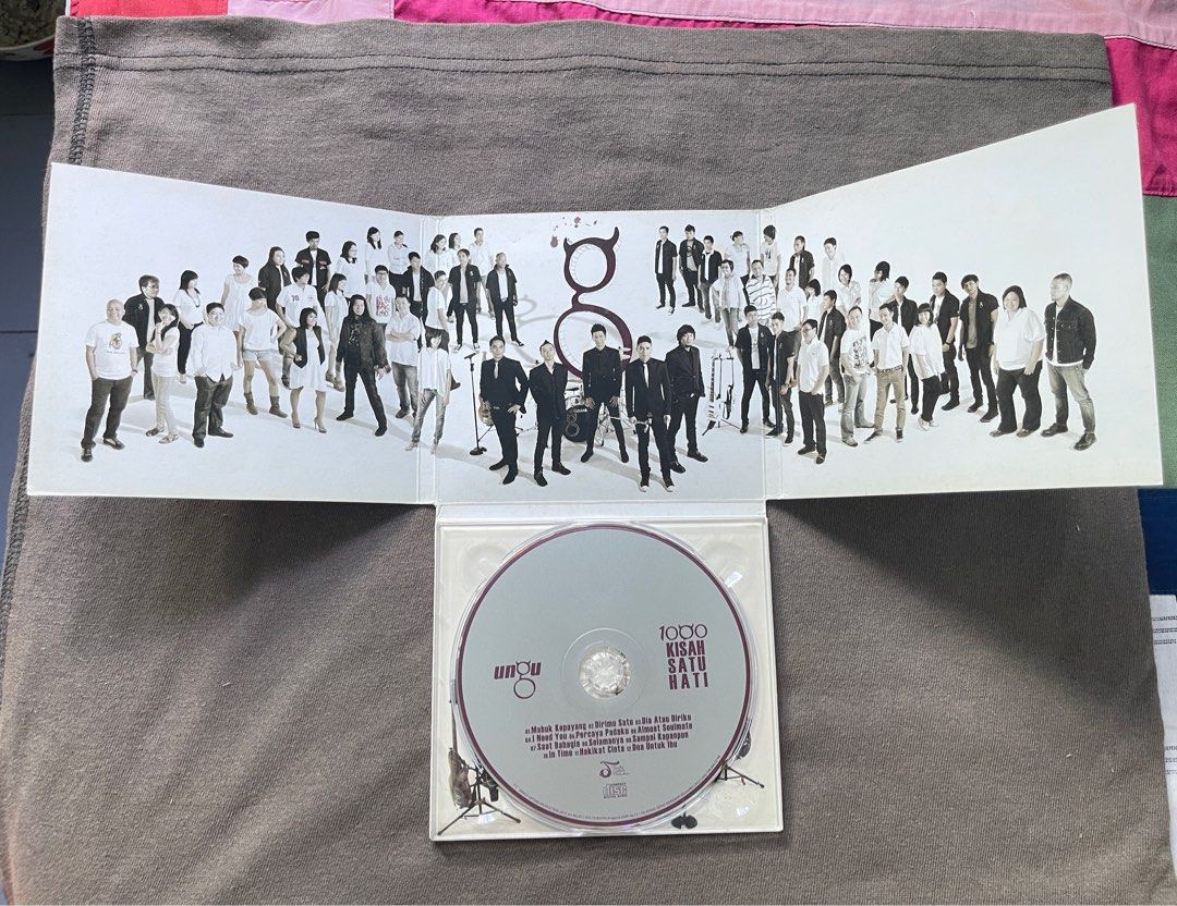 UNGU - 1000 KISAH SATU HATI, Hobbies & Toys, Music & Media, CDs & DVDs on Carousell