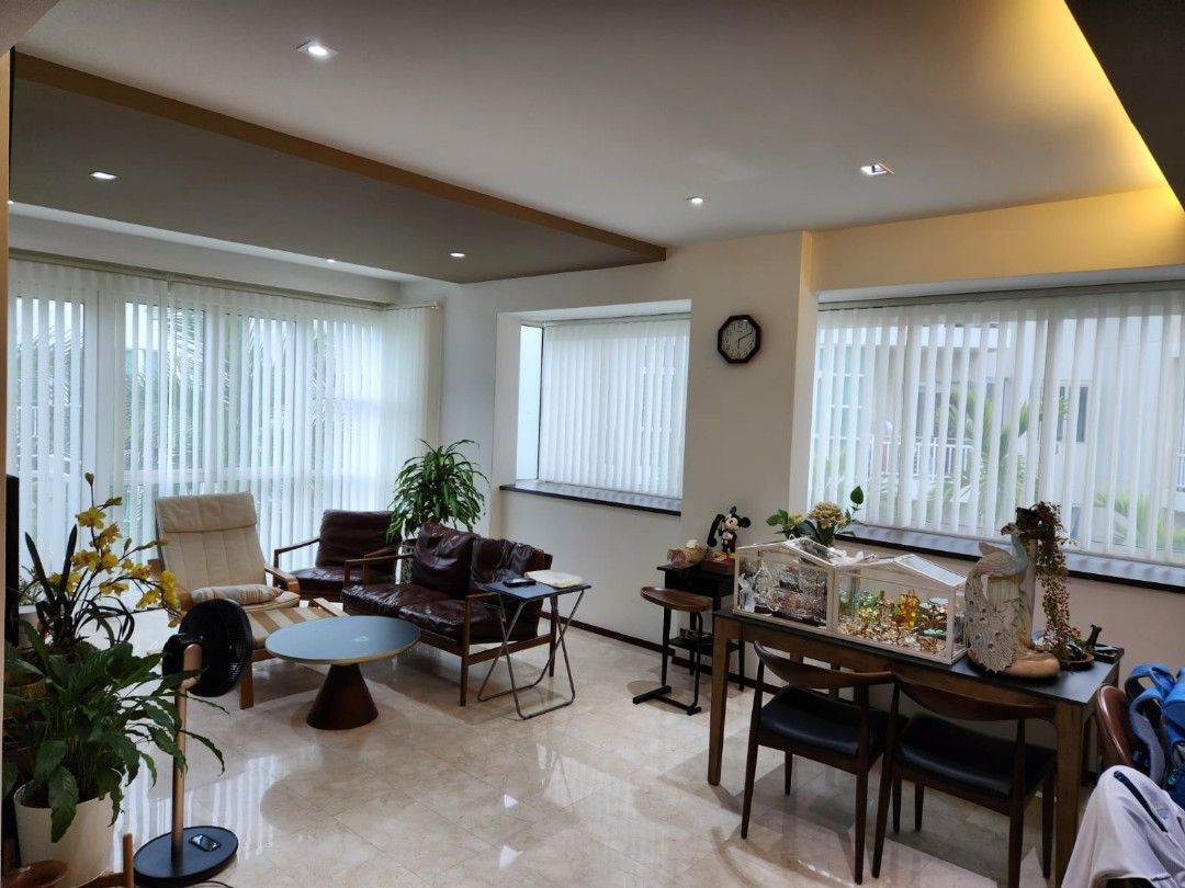 Unislat Smart Curtain., Furniture & Home Living, Home Decor, Curtains ...