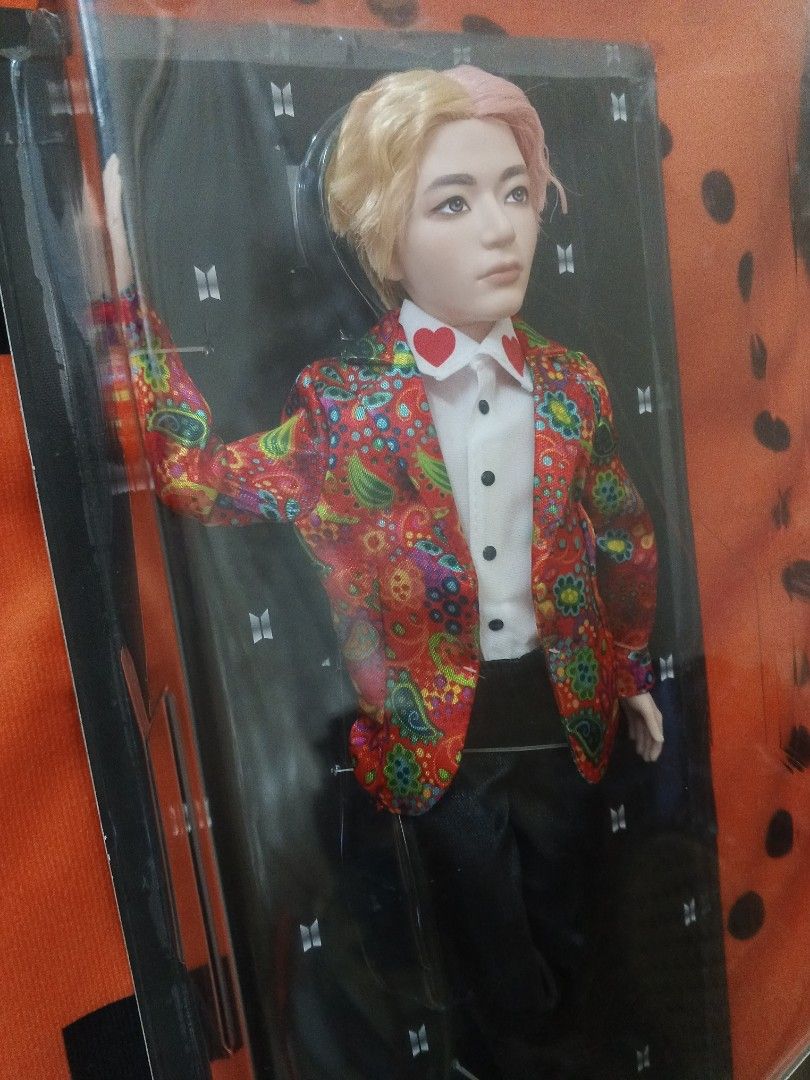V - BTS doll Mattel BIG Hit Entertainment, Hobbies & Toys, Memorabilia ...